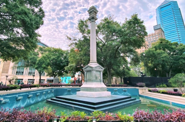 Giving Thanks | Jacksonville Magazine